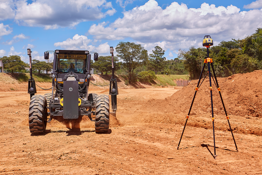 RG170.B - Ricci Máquinas - Concessionária New Holland Construction